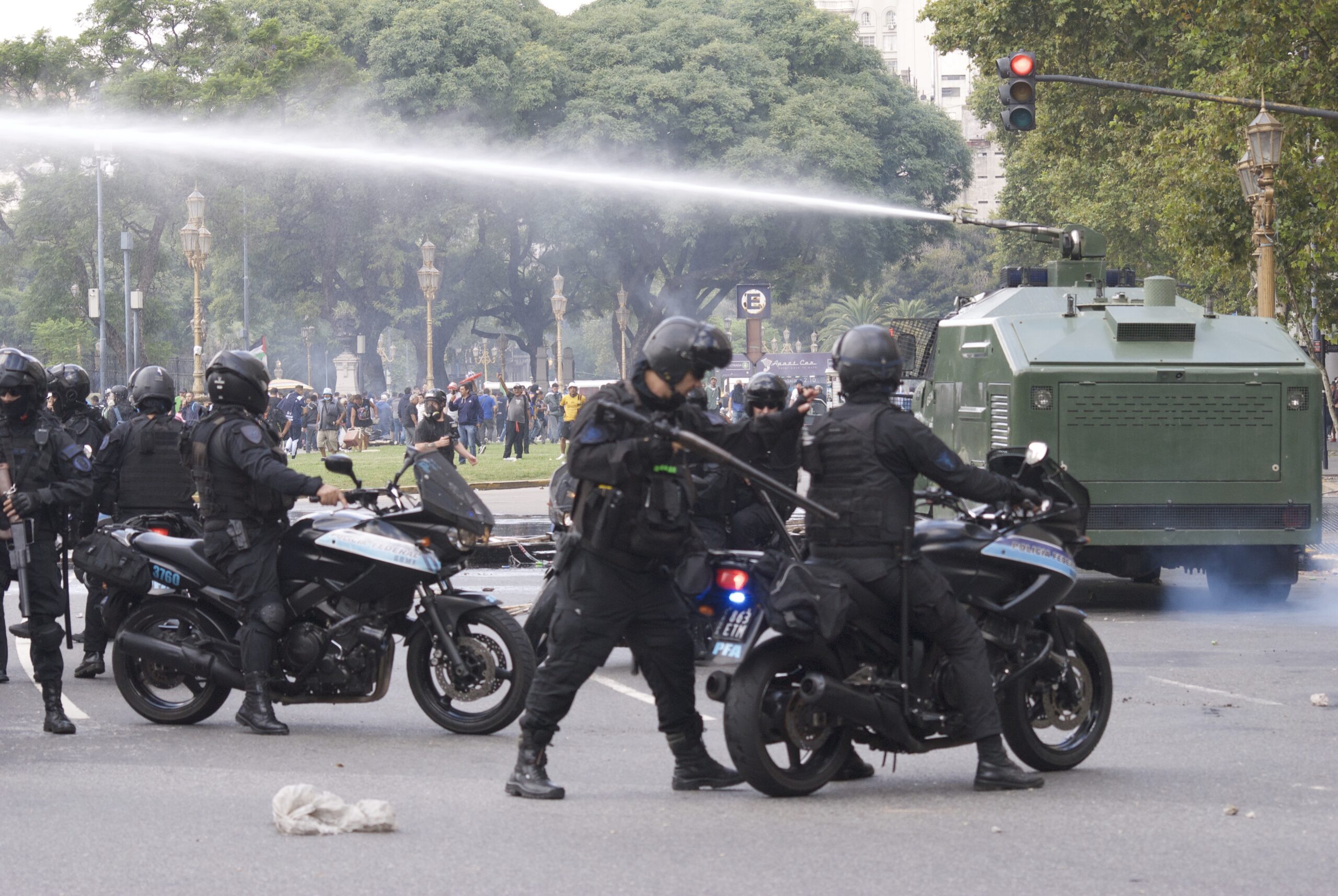 LA MAS VIOLENTA REPRESIÓN A LA PROTESTA SOCIAL DESDE EL 2001 | CPM